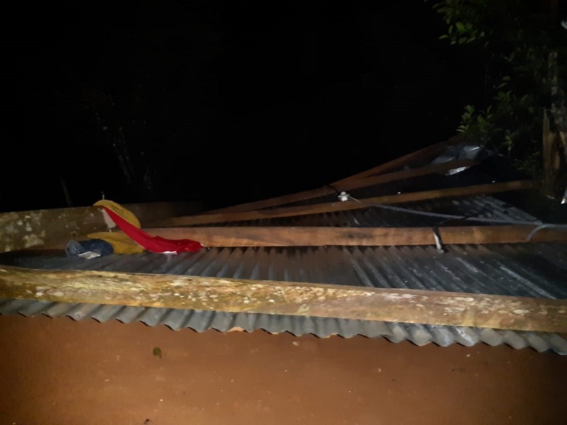 Evalúan a dos familias afectadas por desprendimiento de techo en Toabré ...