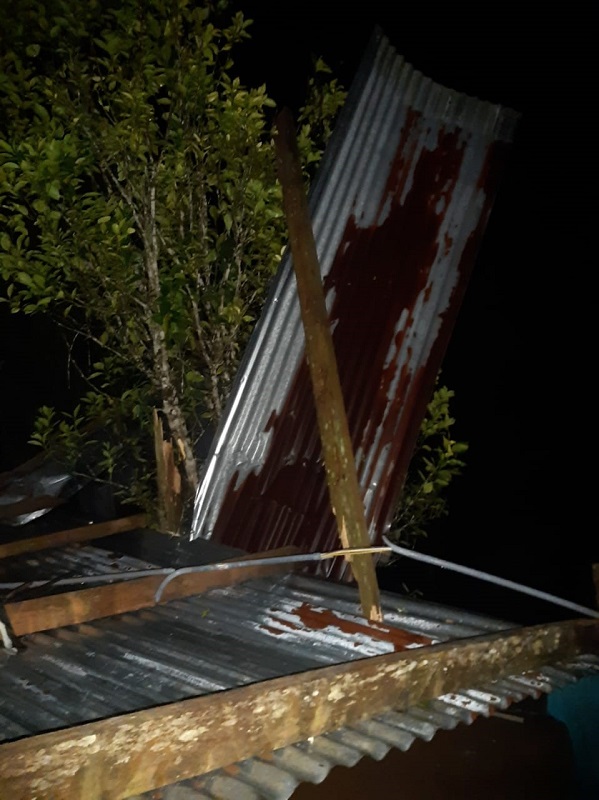 Evalúan a dos familias afectadas por desprendimiento de techo en Toabré ...